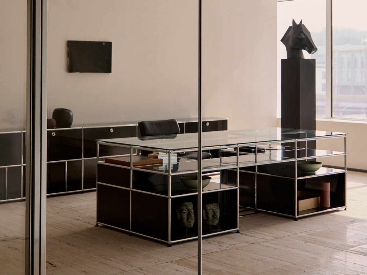The Architecture of Work – USM Modular Furniture