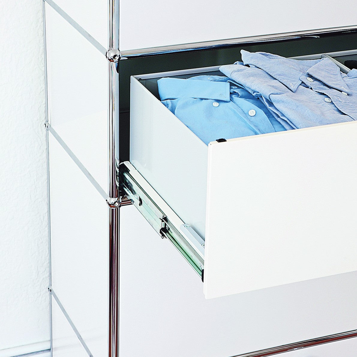 3 Drawer Modern Storage (Y) – USM Modular Furniture